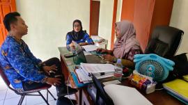 KOORDINASI PERSIAPAN PEMASANGAN STIKER UNTUK KPM PKH