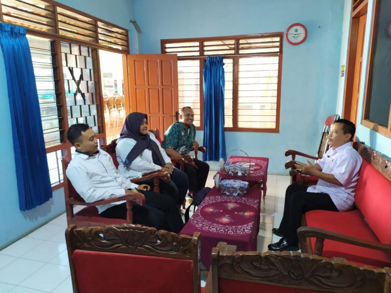 KOORDINASI PERDANA PENDAMPING DESA BERSAMA KEPALA DESA SEMANU